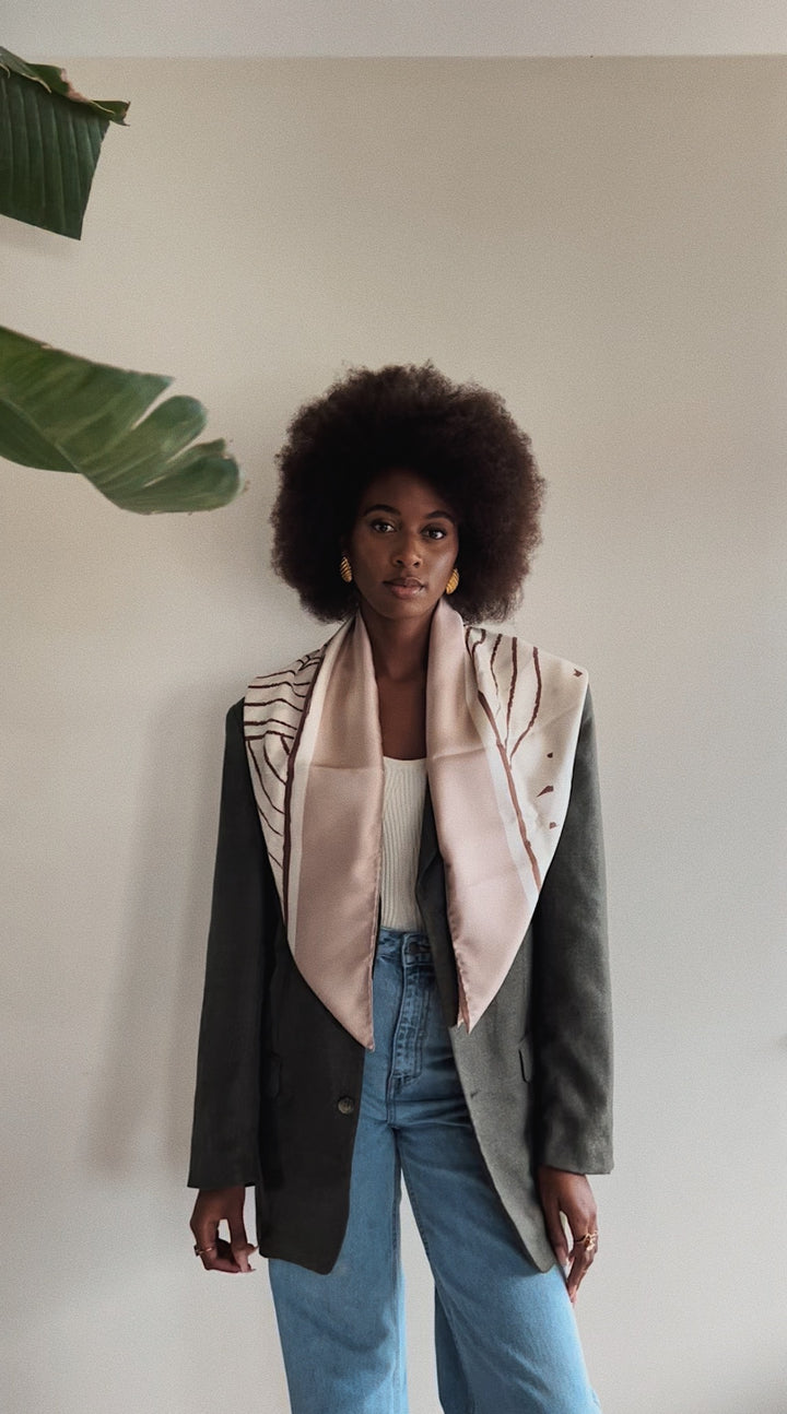 Carrés de soie Liputa – Ndozi